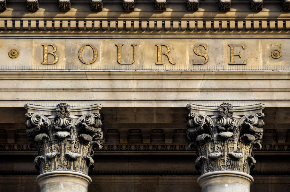 Comment investir en bourse ? (Guide 2023) • Finance Héros