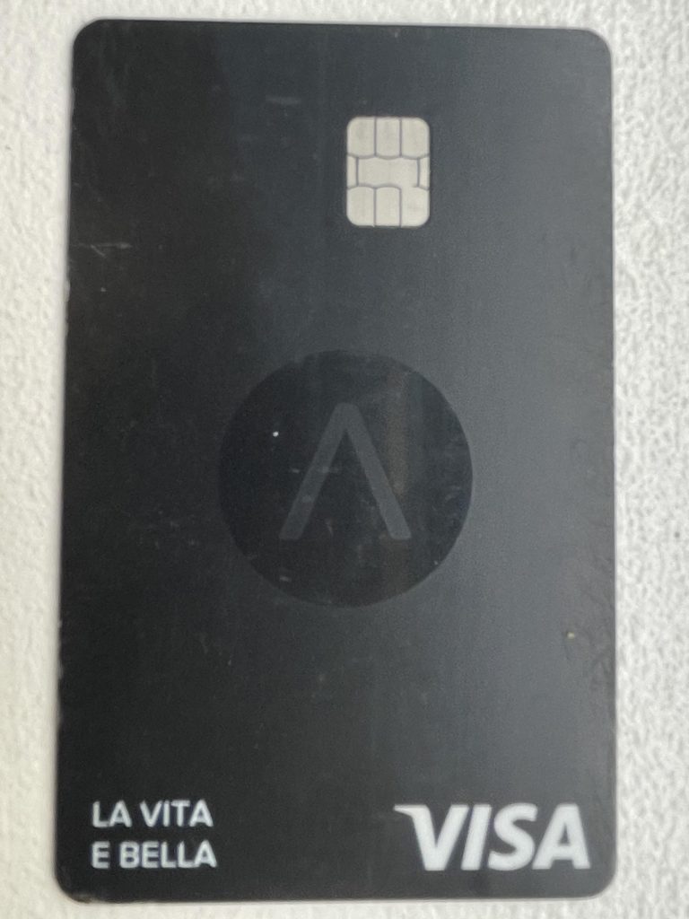 Les 5 meilleures cartes crypto en 2025